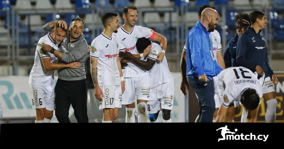 Δόξα: «Διπλό» παραμονής